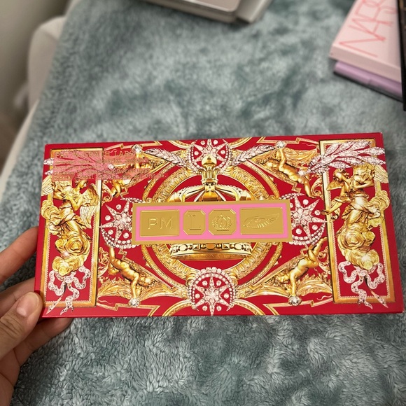 Pat McGrath | Makeup | Pat Macgrath Labs Eyeshadow Palette | Poshmark